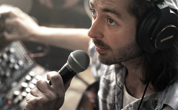Shure SM58 Pro XLR Dynamic Microphone: Detailed Review - Audio Gear Review