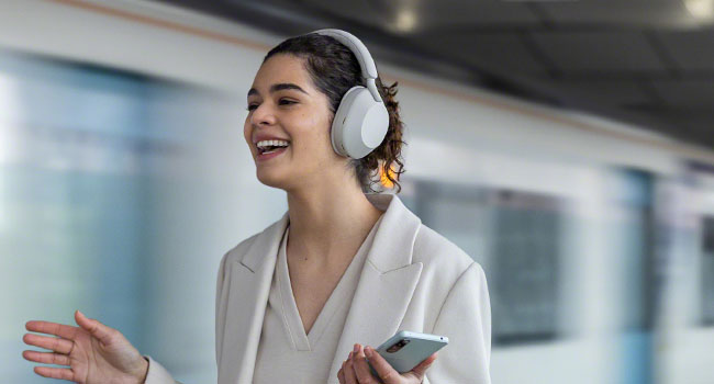 Sony WH-1000XM5 Noise Canceling Headphones: In-Depth Review - Audio ...